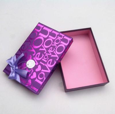 China 2013 Hot-Sale Paper Wedding Gift Box for sale