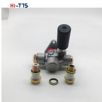 China Fuel Pump Feed Pump 1307770 0440008089 0440008068 for V3072 Engine 12V for sale