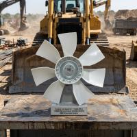 China 6BG1T Turbo Diesel Engine Cooling Fan 7 Blades 1-13660-328-0 8-94483-897-1 Hitachi Excavator Heavy Duty Radiator Fan for sale