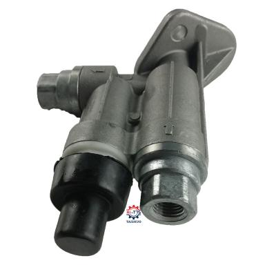 China Original Genuine 6BT 6B5.9 Fuel Transfer Pump 4988747 3415661 Cast Iron for sale