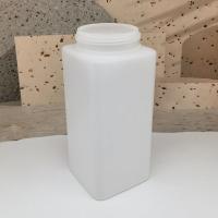 China 500ml Square Plastic HDPE Foam Pump Bottle 3cc 58mm Closure Size for sale