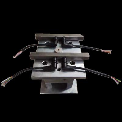 China Medical Injection Molding Mold Network Cable Plug Injection Mould Customized for sale