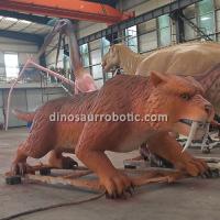 China Ultra Realistic Customizable Animatronic Smilodon with Dynamic Interactivity for Theme Parks and Museums for sale