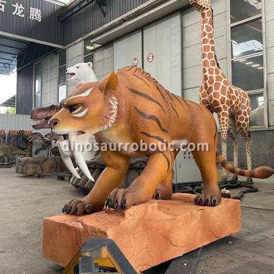 China Realistic Animatronic Animals Smilodon Life Size For Shopping Malls for sale