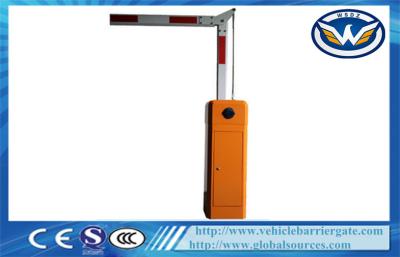 China Articulated Boom Security Car Park Barriers With 4.5 meters 90 Degree for sale