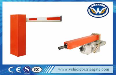 China 0.6s Led Rubber Straight Automatic Boom Gates For Highway Toll for sale