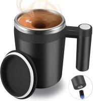 China Double Wall Multifunctional Magnetic Stirring Cup Self Stirring Travel Mug for sale