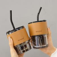 China 420ml 450ml Soda Lime Glass Reusable Coffee Cups With Lids Leak Proof Travel Mug for sale