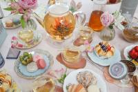 China 1000ml Glass Teapot with Removable Infuser, Stovetop Safe Tea Kettle, Blooming and Loose Leaf Tea Maker Set for sale