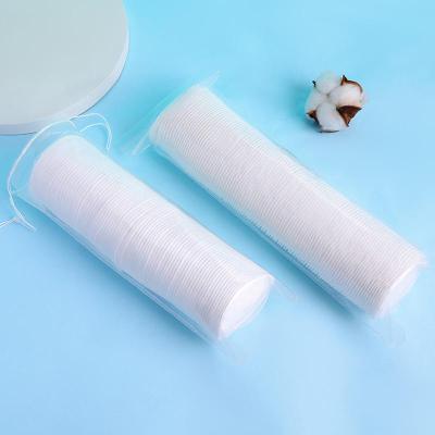 China 58 MM White Cotton Pads Uniform Thickness Hospital Cotton Pads for sale