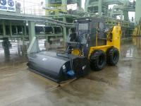 China Extended Wheelbase Skid Steer Loader Narrow Space Operation With Bucket for sale