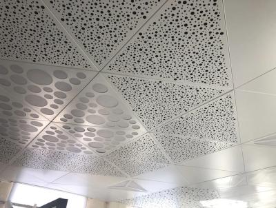 China Perforated Aluminum Metal Triangular Ceiling ISO9001 For Airport Project for sale