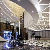 China Fireproof Waterproof Aluminum Suspended Ceiling 2-4mm Customized for sale