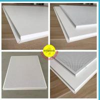 China 300x300mm Punching Gusset Plate Metal Ceiling Tiles For Office Building for sale