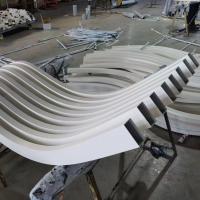 China 6000mm Metal Building Facades Custom Wave Tube Baffle Cladding Wall Curtain for sale