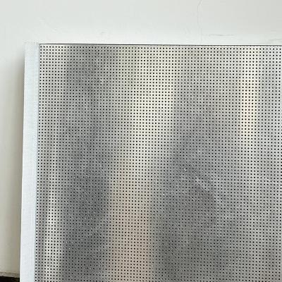 China 1.0mm Panel Aluminum Metal Ceiling 0.6mm Base Plate Ultra Microporous Bonding Honeycomb Plate for sale