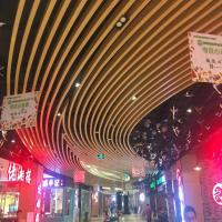 China Thickness 0.8mm Box Baffle Aluminum Metal Ceiling For Interior Decoration for sale