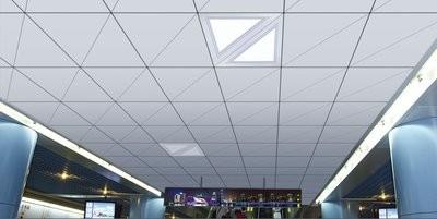 China Aluminum Alloy Metal Triangular Clip In Ceiling For Conference Room for sale