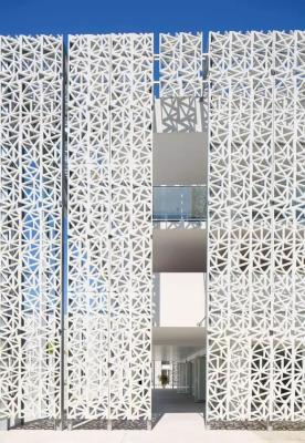 China 1600x6000mm Aluminum Perforated Panel For Metro Station Acid Resistant for sale