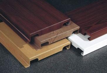 China 1500*4000mm Hook On veneer Aluminum Metal Ceiling For Metro Station for sale