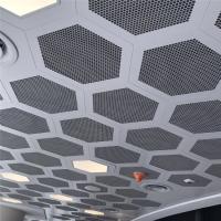 China Aluminum Hexagonal Clip-In Ceiling For Convention Center Wall Decoration for sale