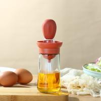 China Kitchen Oil Dispenser Bottle with Scale and Silicone Grill Brush 400g 6.45x20cm for sale