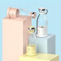 China Portable USB Rechargeable Juicer 400ml Personal Blender for Smoothies and Shakes for sale