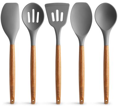 China 5 Piece Non-Stick Silicone Kitchen Cooking Utensil Set with Beechwood Handle 31-33cm for sale
