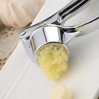 China 135G Heavy Duty Garlic Press Mincer Ginger Crusher Peeler Squeezer Chopper 15.5cm Kitchen Tool for sale