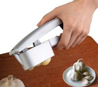 China 2 in 1 Manual Garlic Press Mincer Aluminum Alloy 18.5cm Kitchen Garlic Chopper Slicer Crusher Masher Tool for sale