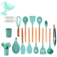 China Silicone Kitchenware Cookware Set with Wooden Handle Heat Resistant 7 Piece for OEM ODM for sale
