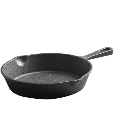 China Non-Stick Pre-Seasoned Cast Iron Skillet 26cm Black Sustainable Cookware for Outdoor Camping for sale