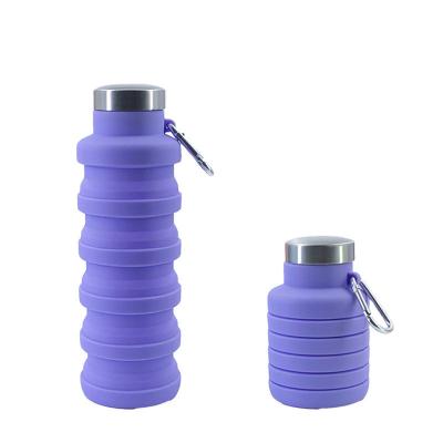 China Retractable 500ml Food Grade Silicone Sports Water Bottle with Climbing Buckle for Outdoor Hiking for sale
