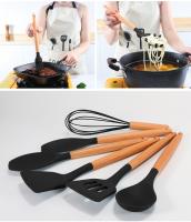China 11-Piece Non-Stick Silicone Kitchen Utensil Set with Wooden Handle 446°F Heat Resistant for sale