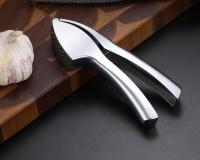 China Stainless Steel Zinc Alloy Manual Garlic Press 16cm Hand Press Kitchen Tool for sale