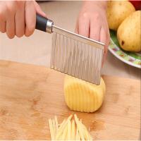 China Stainless Steel Crinkle Knife Multifunction Wavy Blade Vegetable Slicer Kitchen Tools for sale