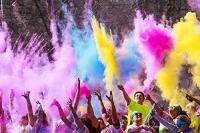 China Biodegradable Holi Color Powder Party Popper Confetti Cannon 13x18cm 100g Corn Powder for sale