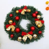 China Christmas Wreath with Red Berries and Pine Cones 0.5kg Plush Cloth Plastic Decoration for sale
