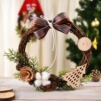 China Plush Cloth and Plastic Christmas Pinecone Wreath 0.5kg Outdoor Holiday Decoration for sale