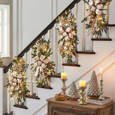 China Christmas Stair Garland Decoration with Natural Rattan Circle 60x30x10 cm OEM ODM for sale