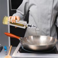 China 500ml Stainless Steel Olive Oil Dispenser Glass Bottle with Pour Spout 24.7cm Height for sale