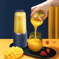 China Multifunctional USB Charging Mini Juicer for Efficiently Blending and Squeezing Fruits for sale