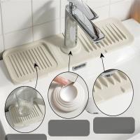 China Silicone Sink Splash Guard Catcher Handle Drip Draining Pad Absorbent Mat for OEM/ODM for sale