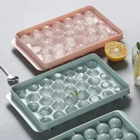 China PP Plastic Summer Circle Ice Tray for Chocolate 33/18 Cells Round Ice Box Maker Mold for sale