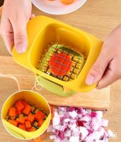 China Stainless Steel Mandoline Slicer 2-in-1 Vegetable Chopper 15x11.5x11cm for Sustainable Chopping for sale