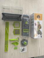China Multifunctional Manual Kitchen Vegetable Chopper Slicer Dicer Food Grater Custom Logo for sale