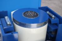 China UN 38.3 IEC 62133 Air Cooled Electromagnetic Vibration Test System 6000N 380V 3 Phase for sale