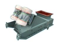China Full Enclosed Electric Vibrating Feeder Conveying Equipment for sale