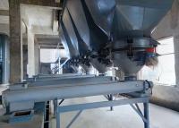 China 315mm Diameter U Trough Screw Conveyor Safe Convenient  Easy Maintain With Shaft for sale