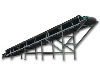 China Chemicals Steep Reversible Inclined Belt Conveyor Non Deviation Lightweight Frame for sale